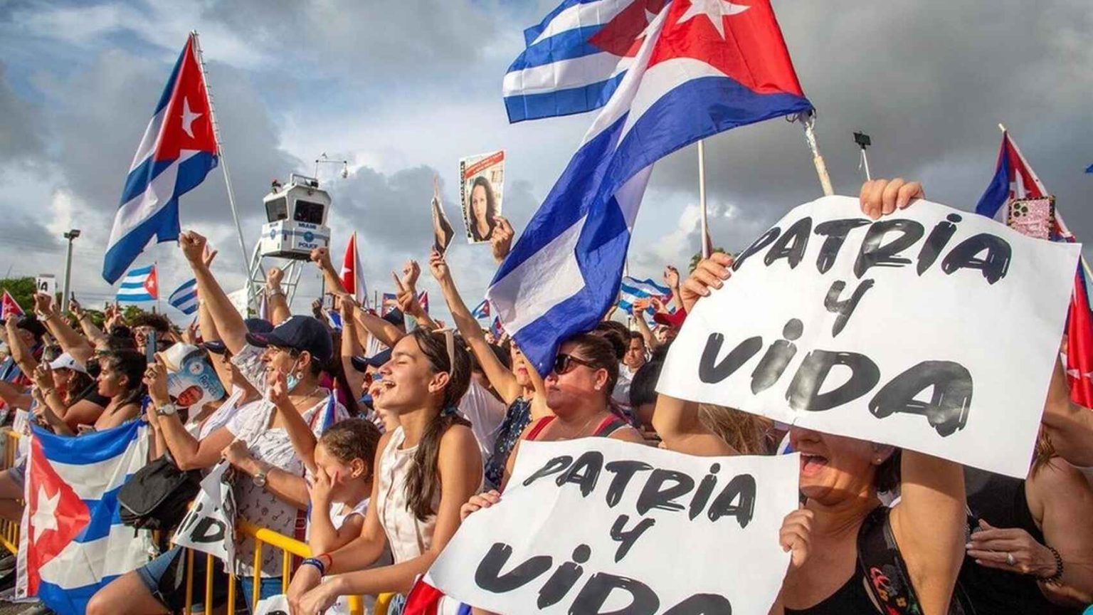 Acompañamos al pueblo cubano en su lucha por la libertad y derechos ...